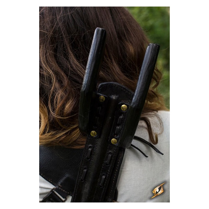 Le fourreau dorsal Sky Hook d'Epic Armoury offre une méthode efficace ...